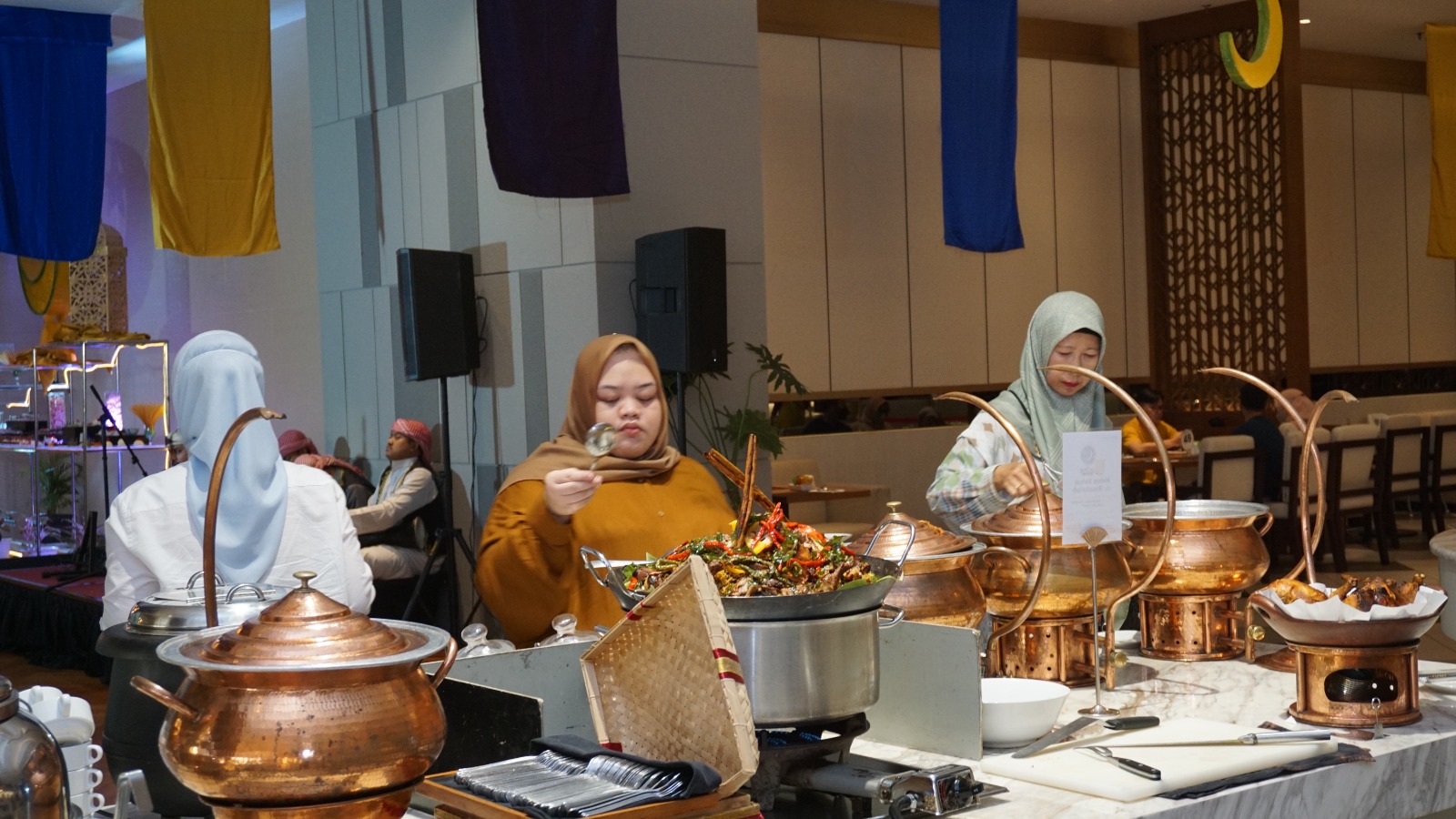 Wyndham Opi Hotel Palembang Hadirkan “Royal Iftar Buffet – All You Can ...