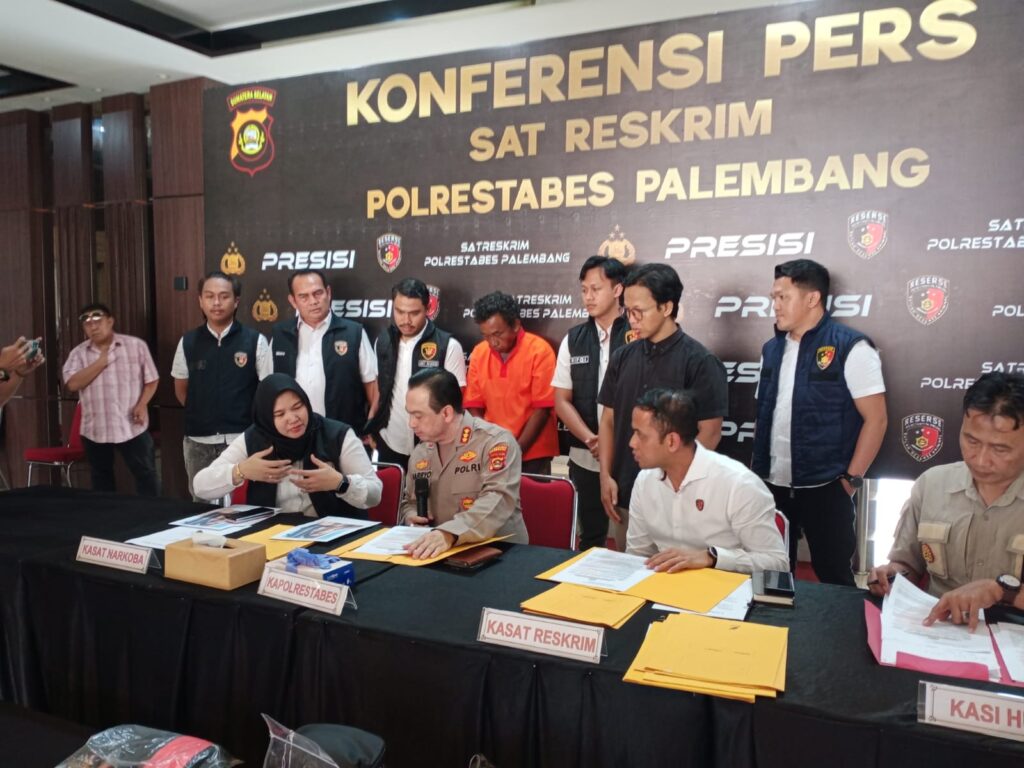 Mengaku Eyang Putri Kembang Dadar, Doni Cabuli Korbannya Hingga 10 Kali ...